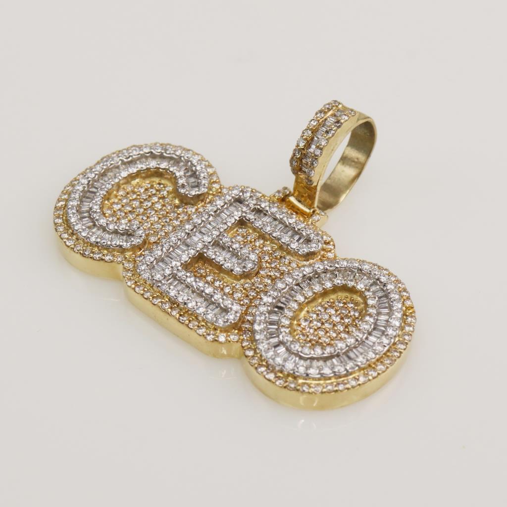3.19cts TW Diamond 10kt Gold CEO Pendant-Evaluated By Our Certified ...