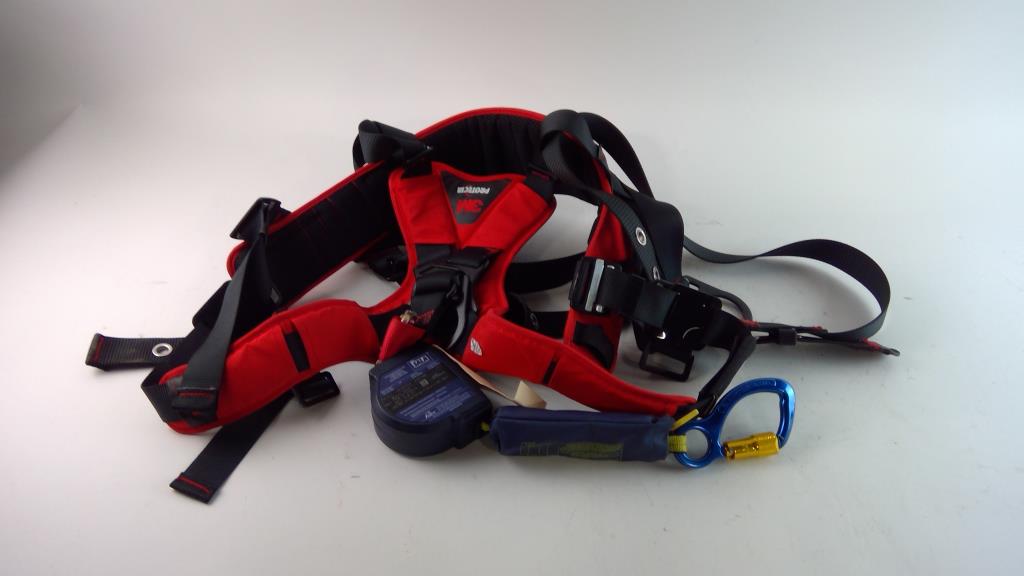 3M Rescue Vest | Property Room