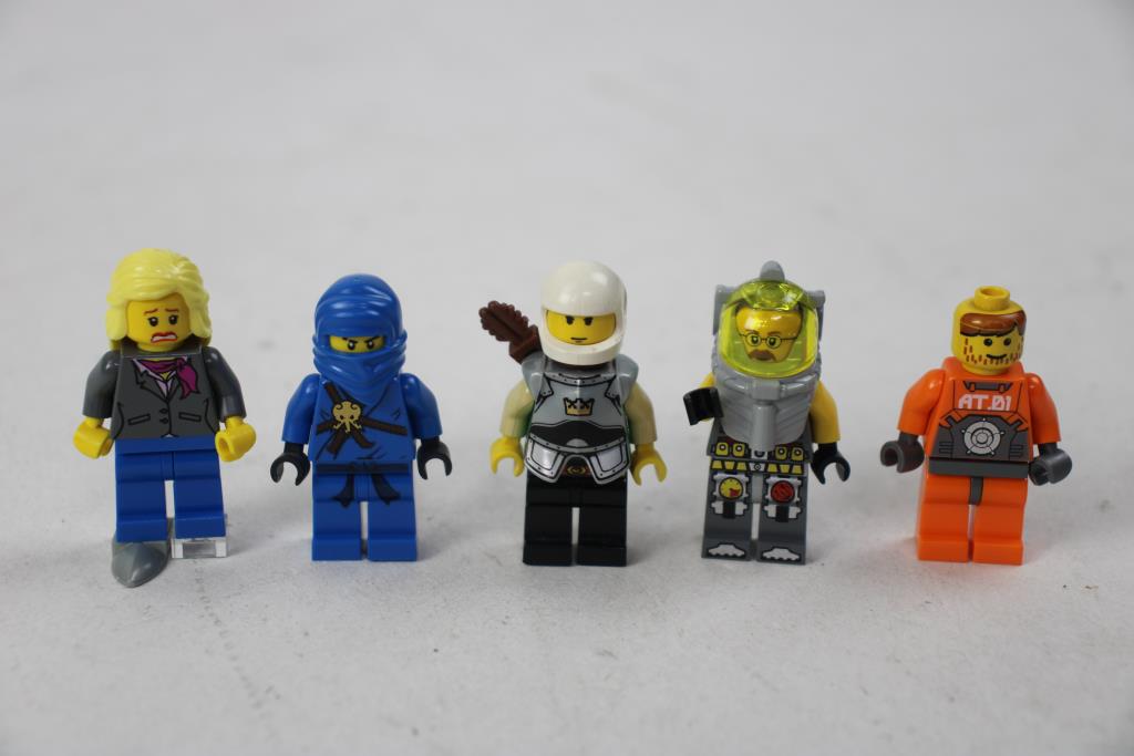5 Lego Mini Figs | Property Room