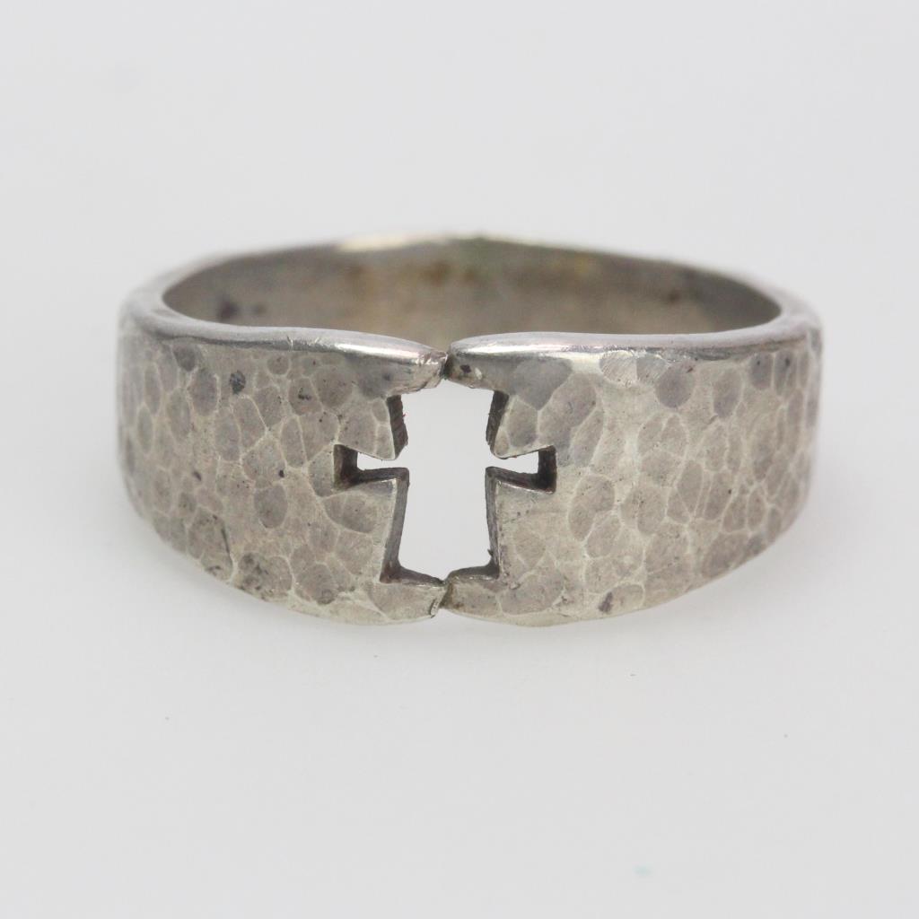 5.10g Silver James Avery Ring | Property Room