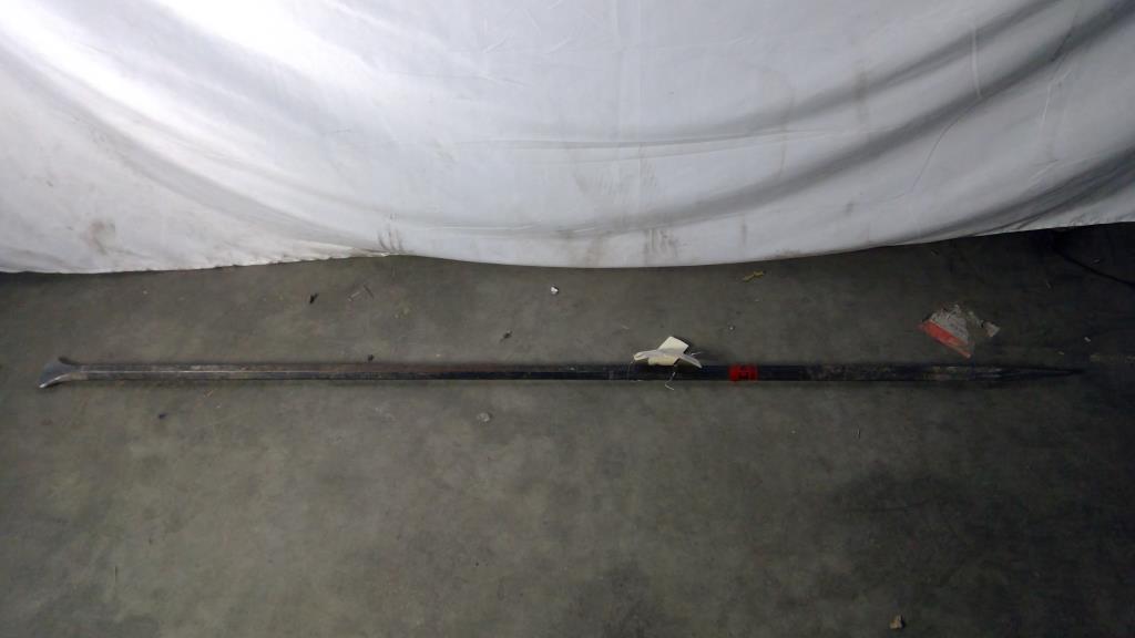 6 Ft. Pry Bar | Property Room