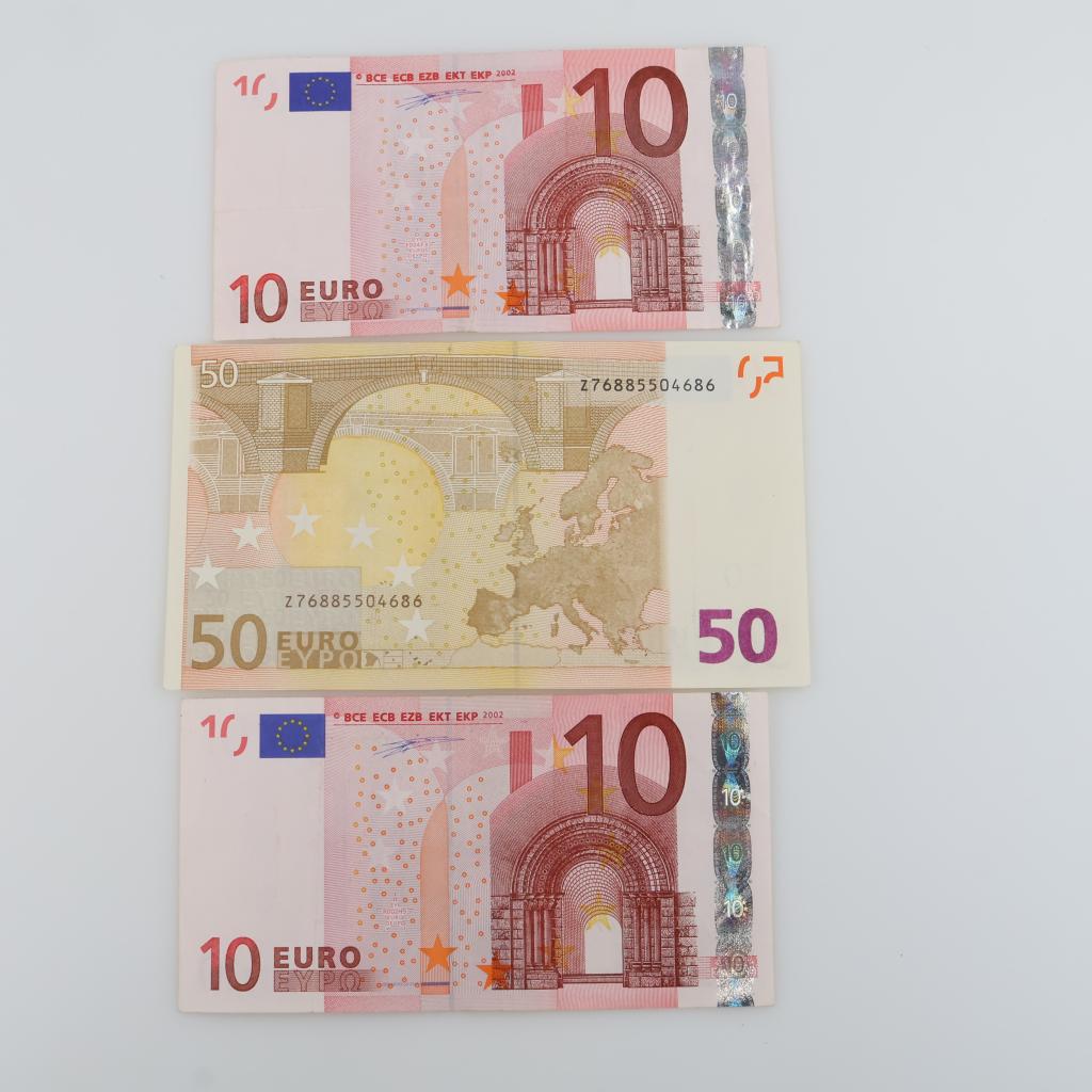 70 Euros | Property Room