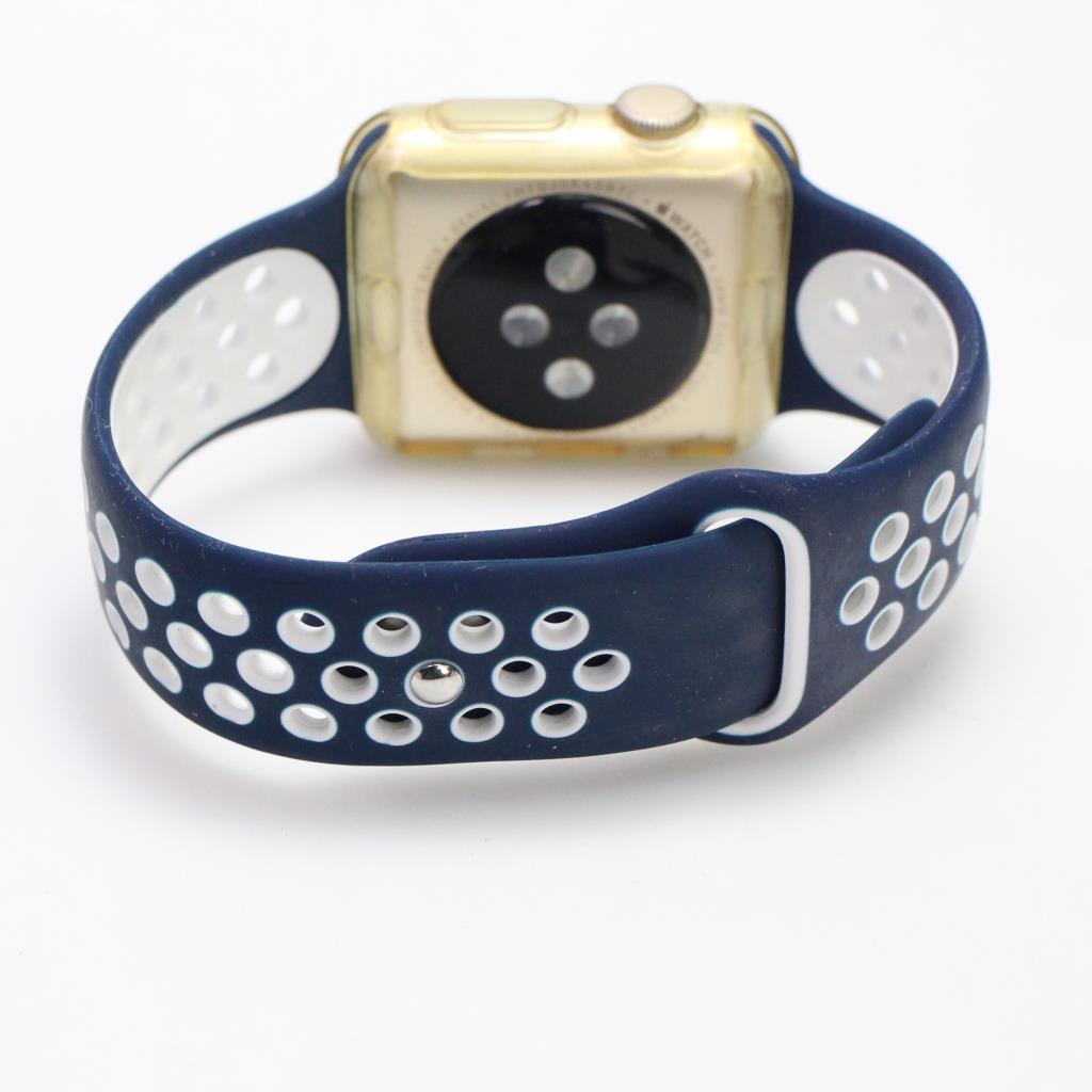 700 Series Apple Watch - Unlocked | Property Room