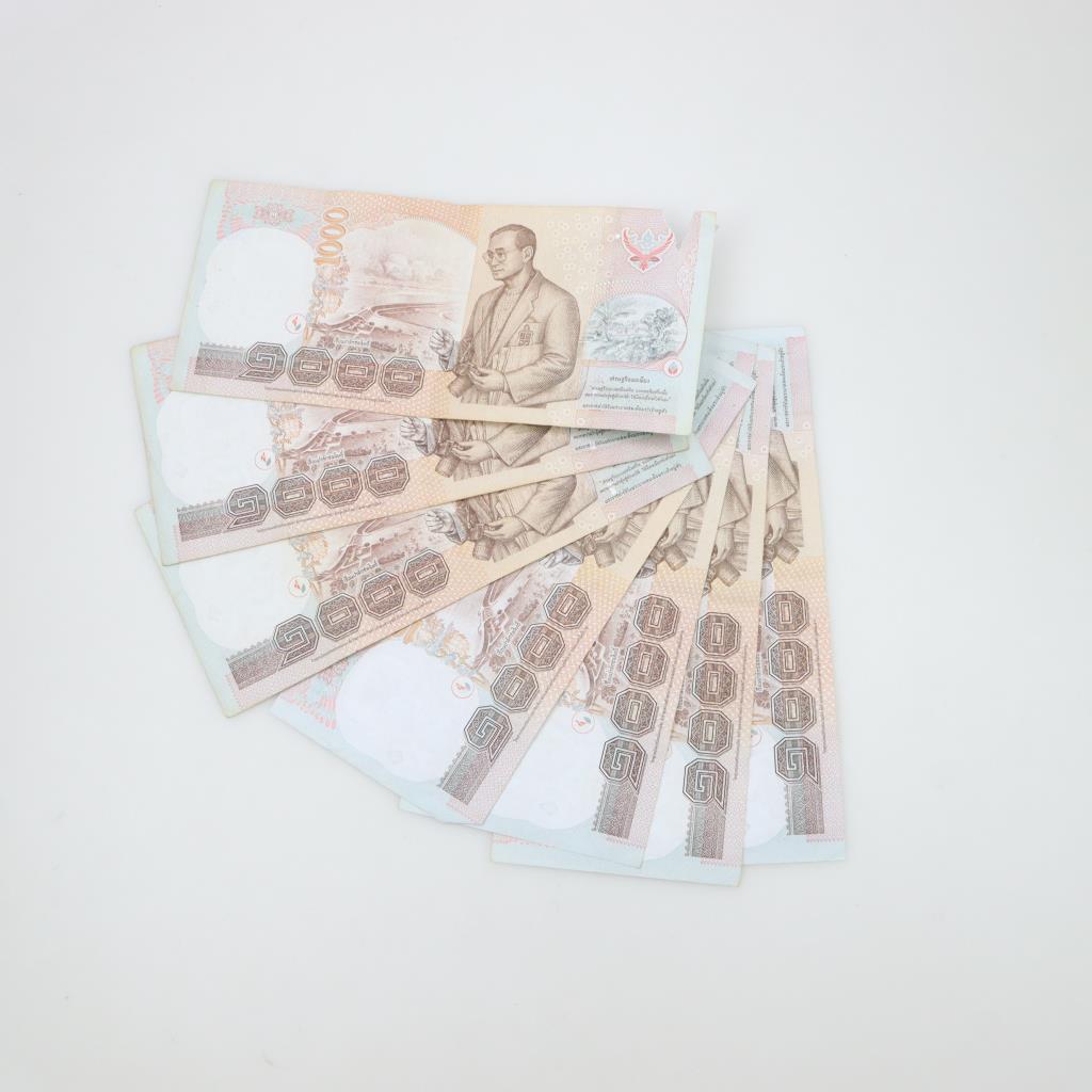 7000 Thai Baht | Property Room