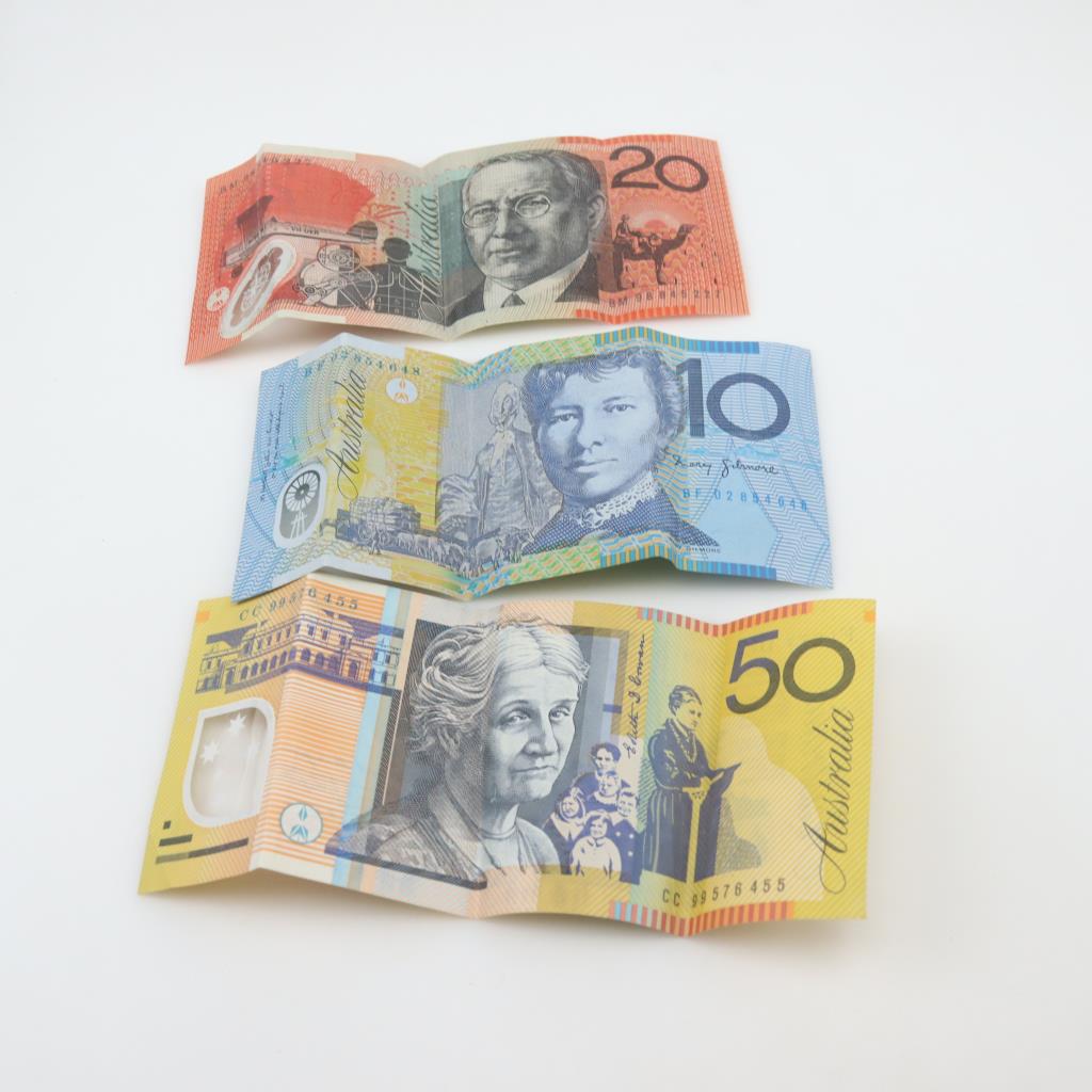 80 Australia Dollars | Property Room