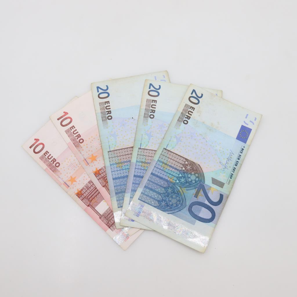 80 Euros | Property Room