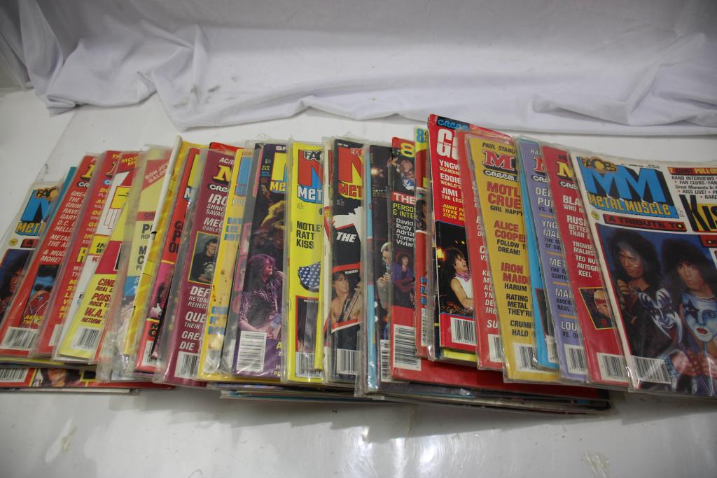80's Metal Magazines 20+ pieces | Property Room