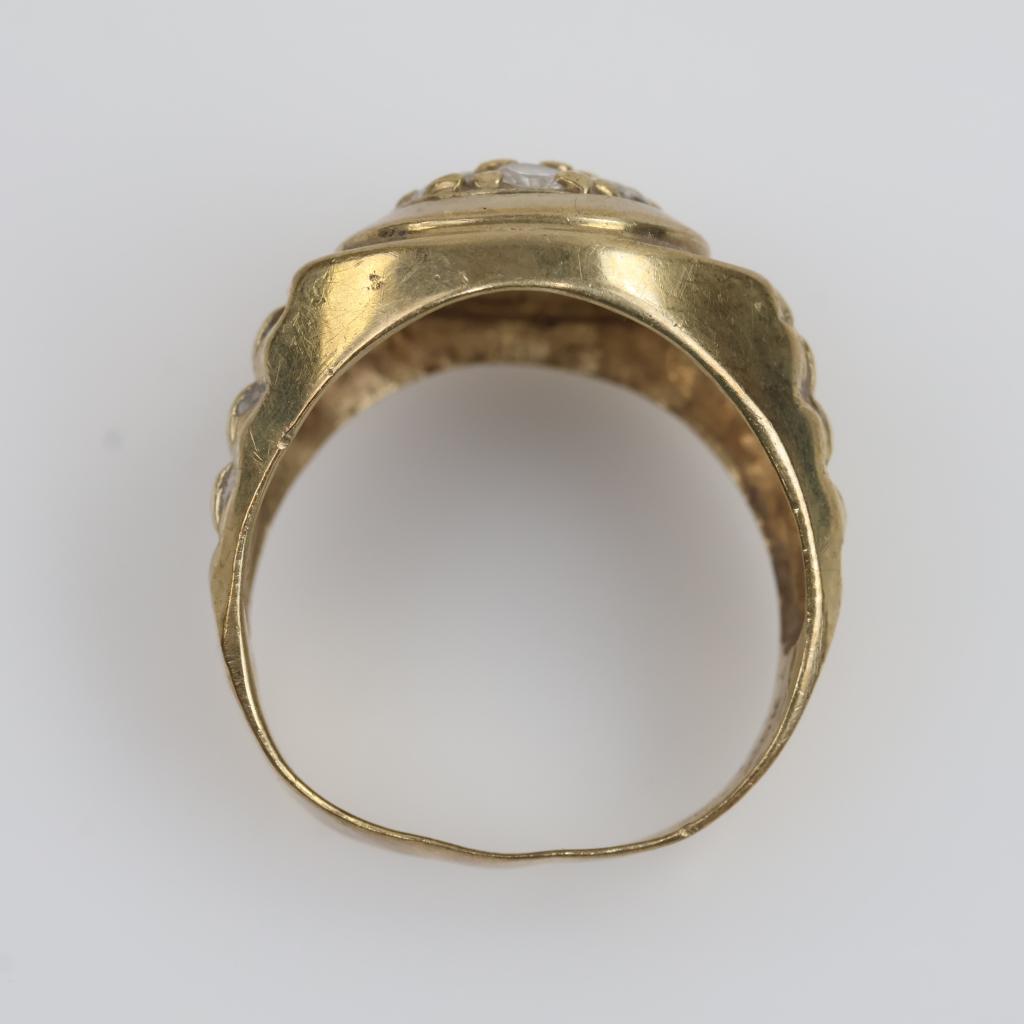 8kt Gold Clear Stone Ring | Property Room