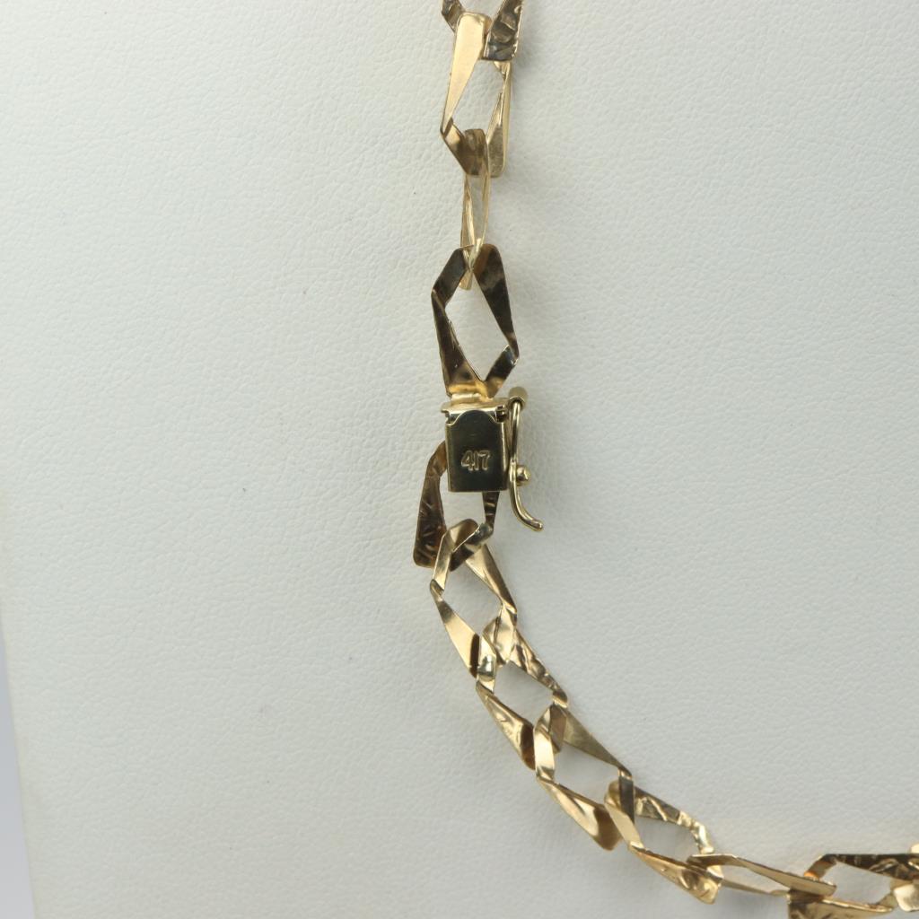 8kt Gold Rectangle Link Necklace | Property Room