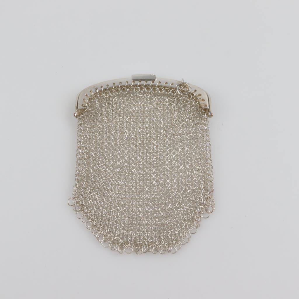 .900-.800 Silver Mesh Coin Purse | Property Room