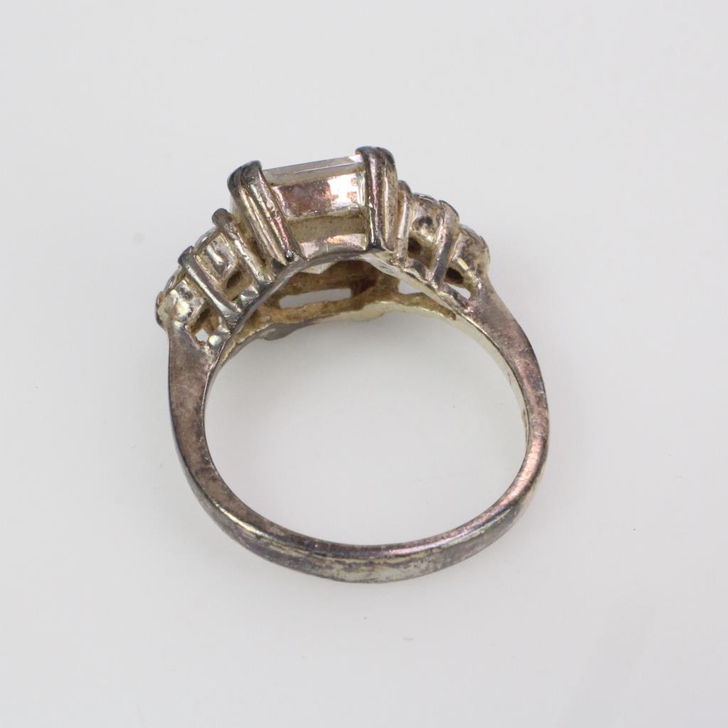 .999 Silver Ring With Clear Stones, 5.72g | Property Room