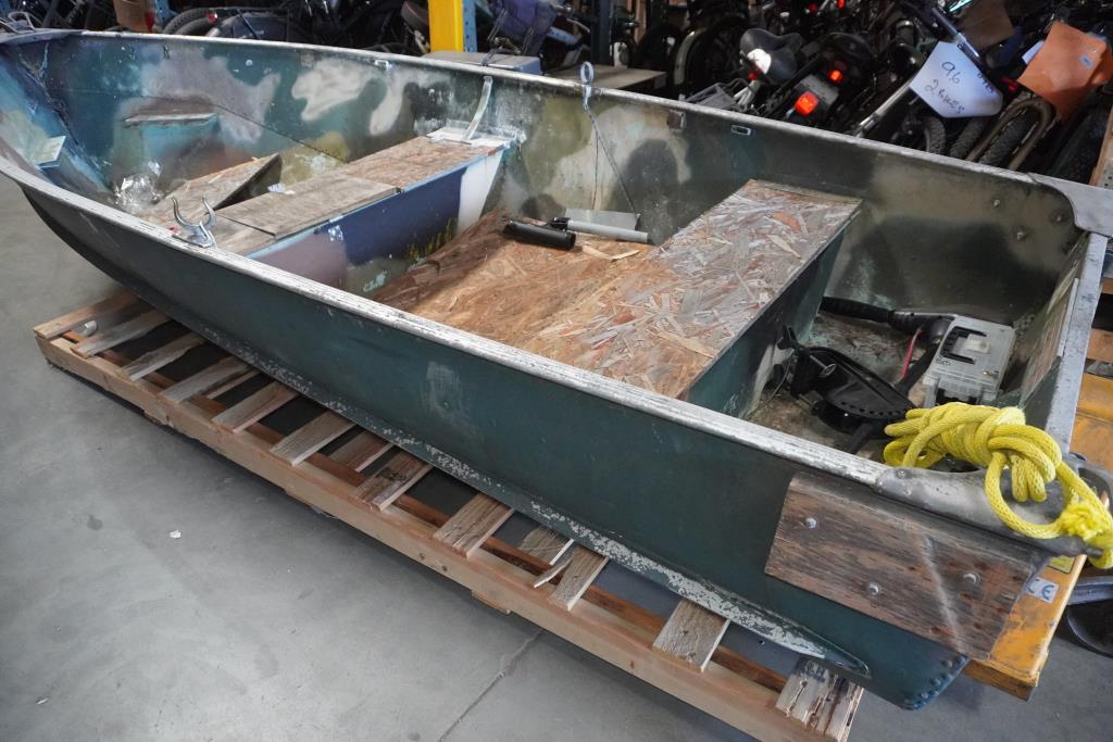 9ft Wooden Row Boat | Property Room