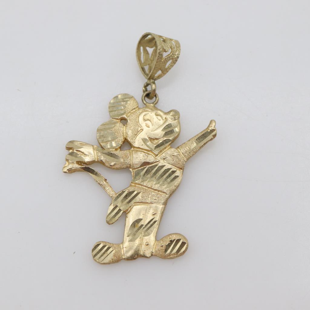 9kt Gold Mouse Pendant | Property Room