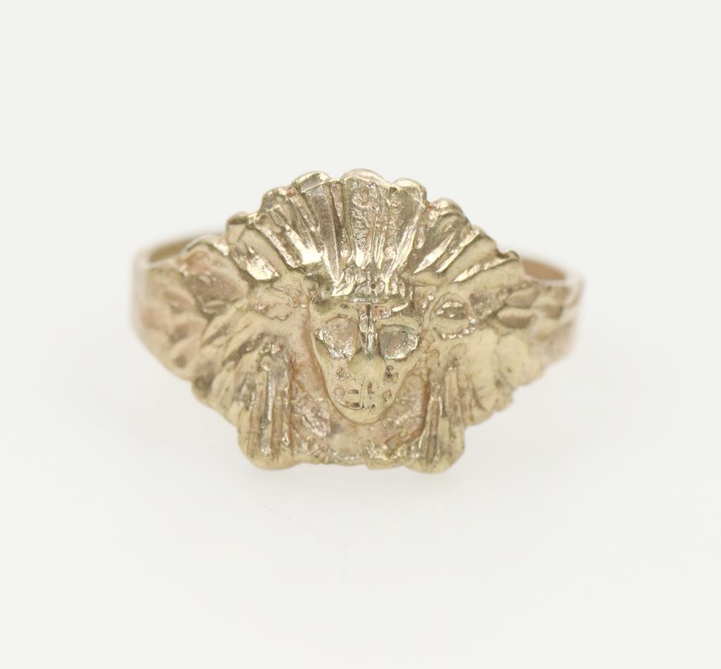 9kt Gold Ring | Property Room