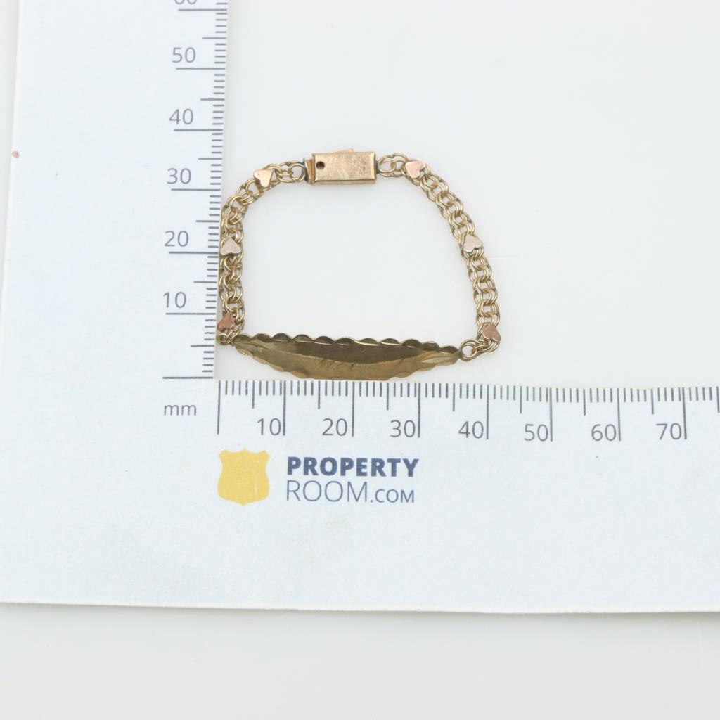 9kt Tri Color Gold Name Plate Bracelet | Property Room