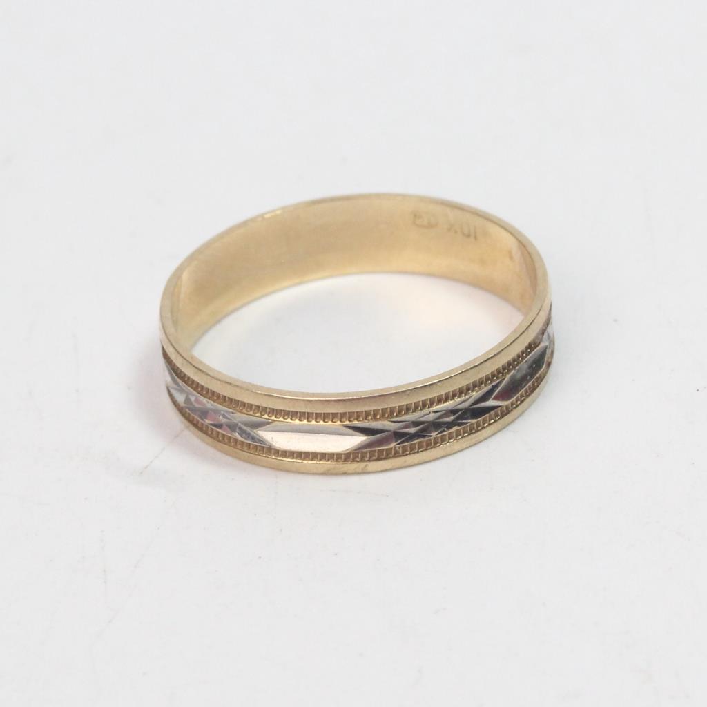 9kt Two-Toned Gold 2g Ring | Property Room