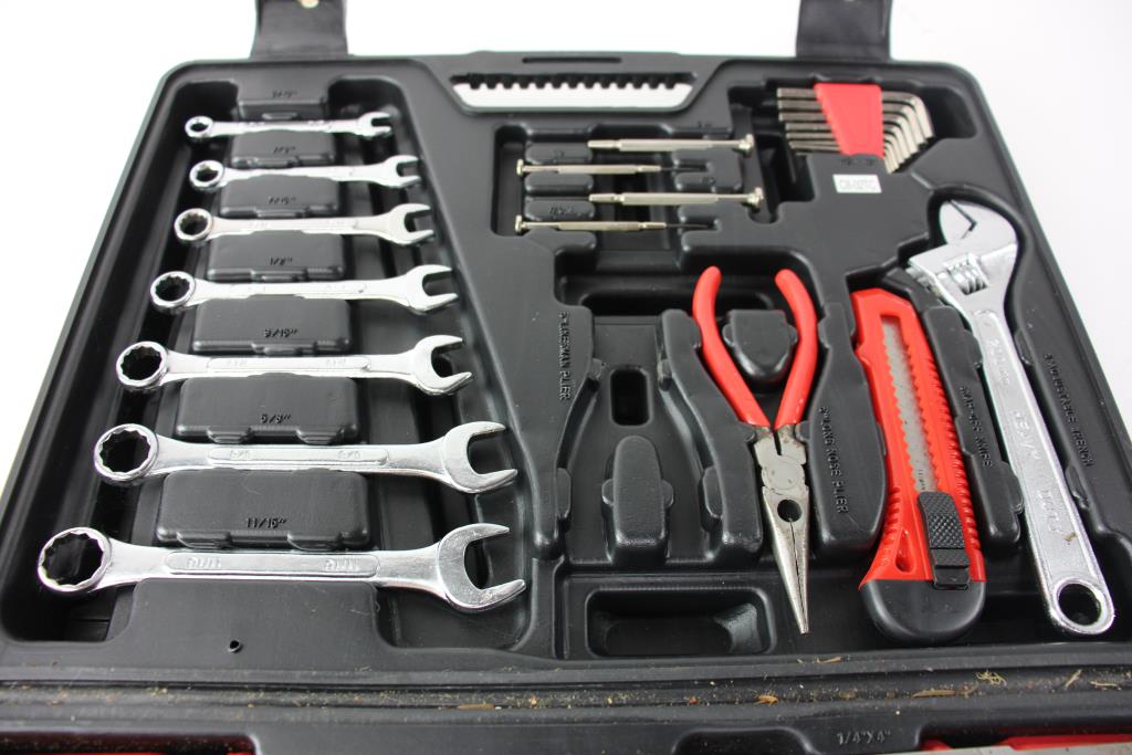 ACE Home Repair Tool Set, 20+ Pieces | Property Room