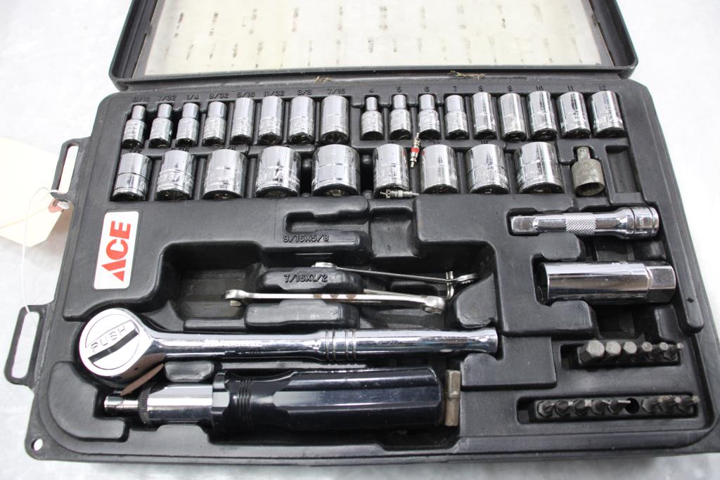 Ace Socket And Ratchet Set | Property Room