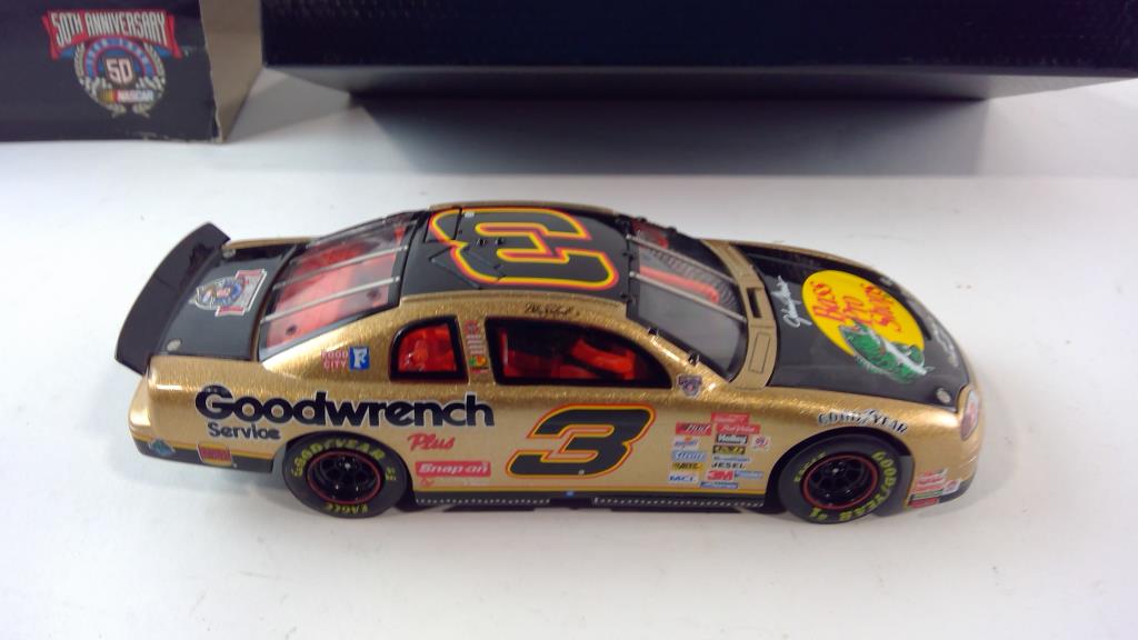 Action Racing 1/24 Scale Car | Property Room