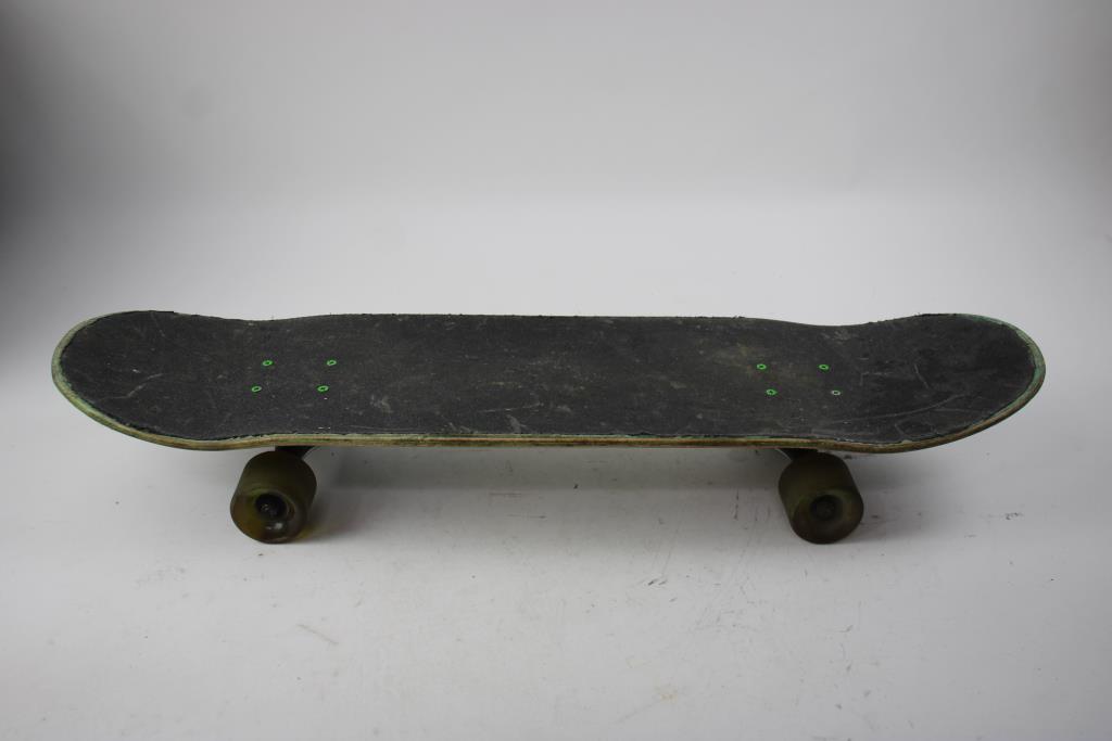 Active Ride Shop Skateboard | Property Room