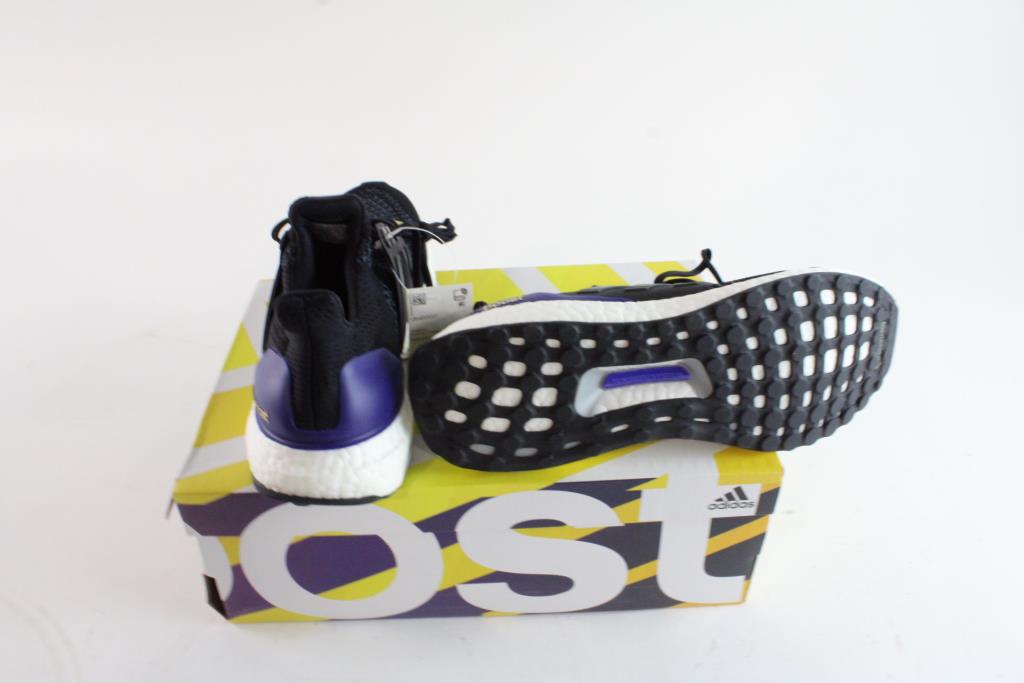 Adidas Ultraboost Shoes, Size 8 | Property Room