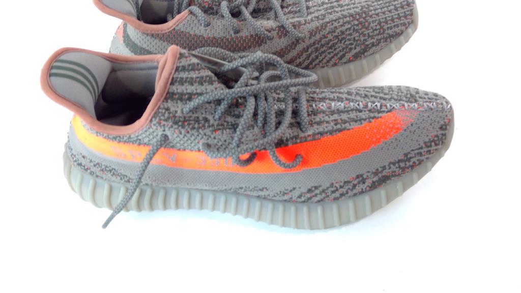 Adidas Yeezy 350 Mens Shoes Size 12 | Property Room