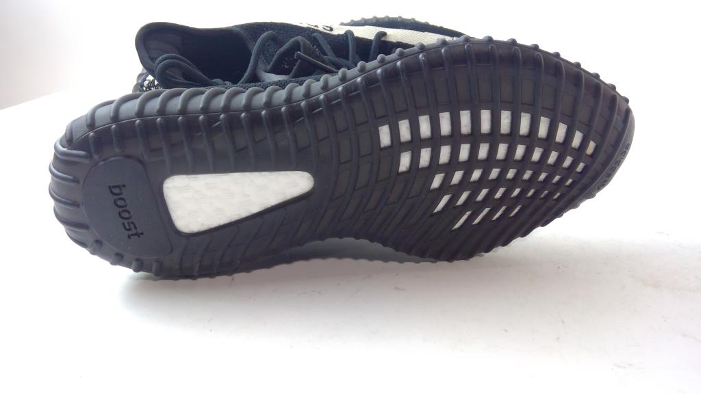 Adidas Yeezy Mens Shoes, Size 7 | Property Room