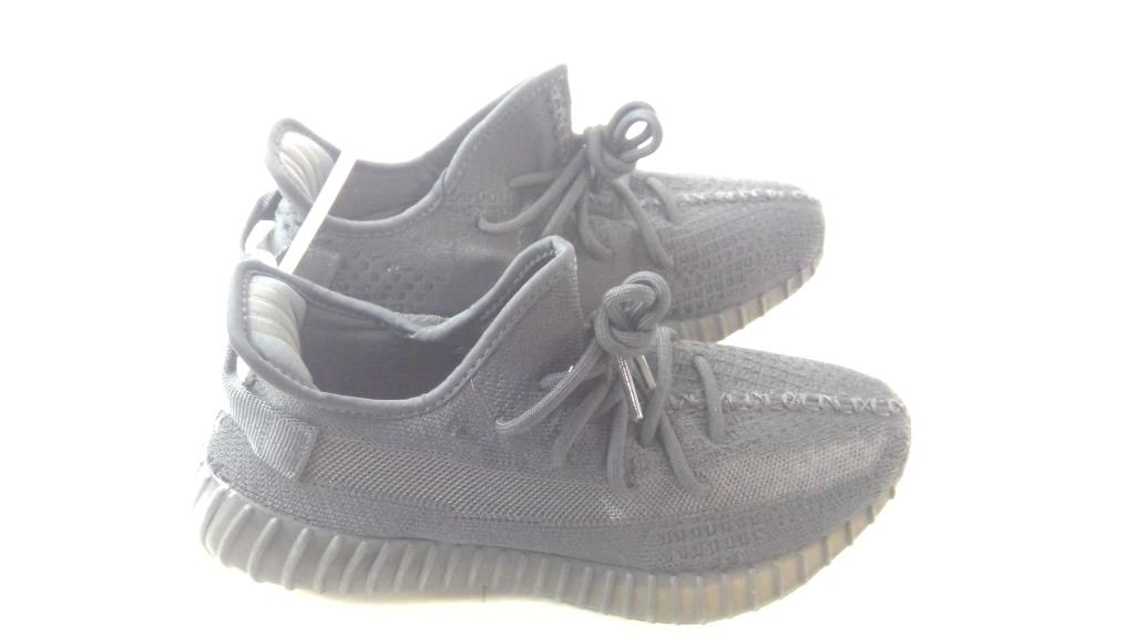 Adidas Yeezy Mens Shoes, Size 7.5 | Property Room