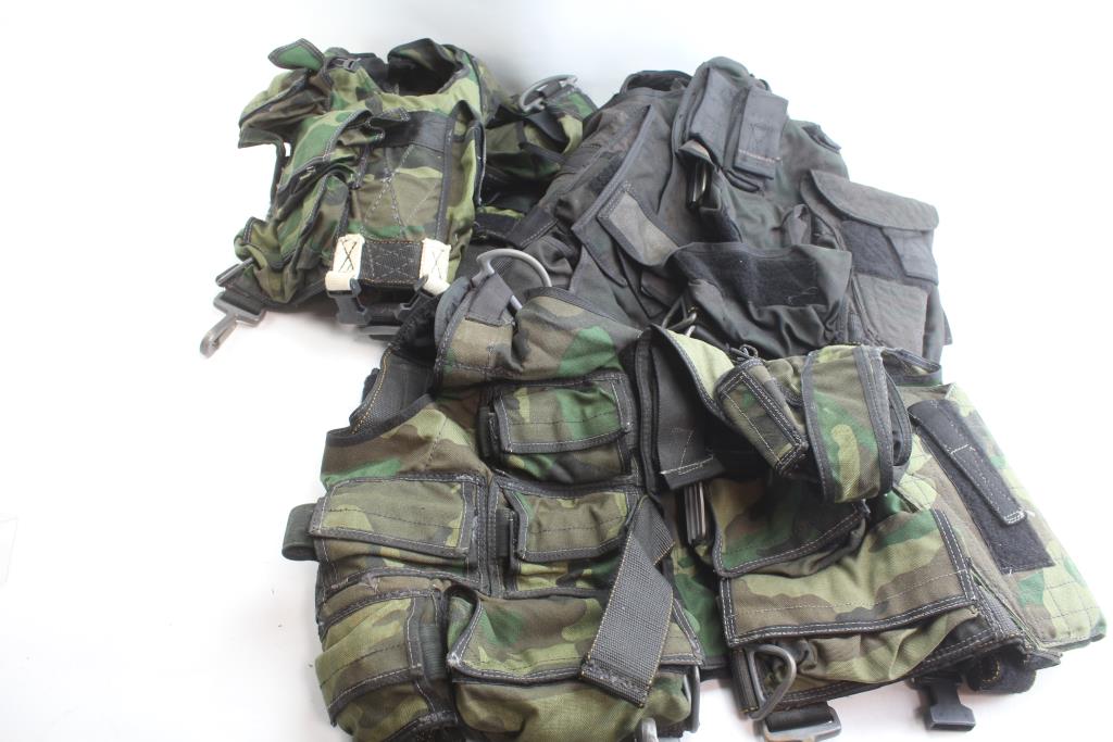 Adventure Specialists Utility Vests, 3 Pieces | Property Room