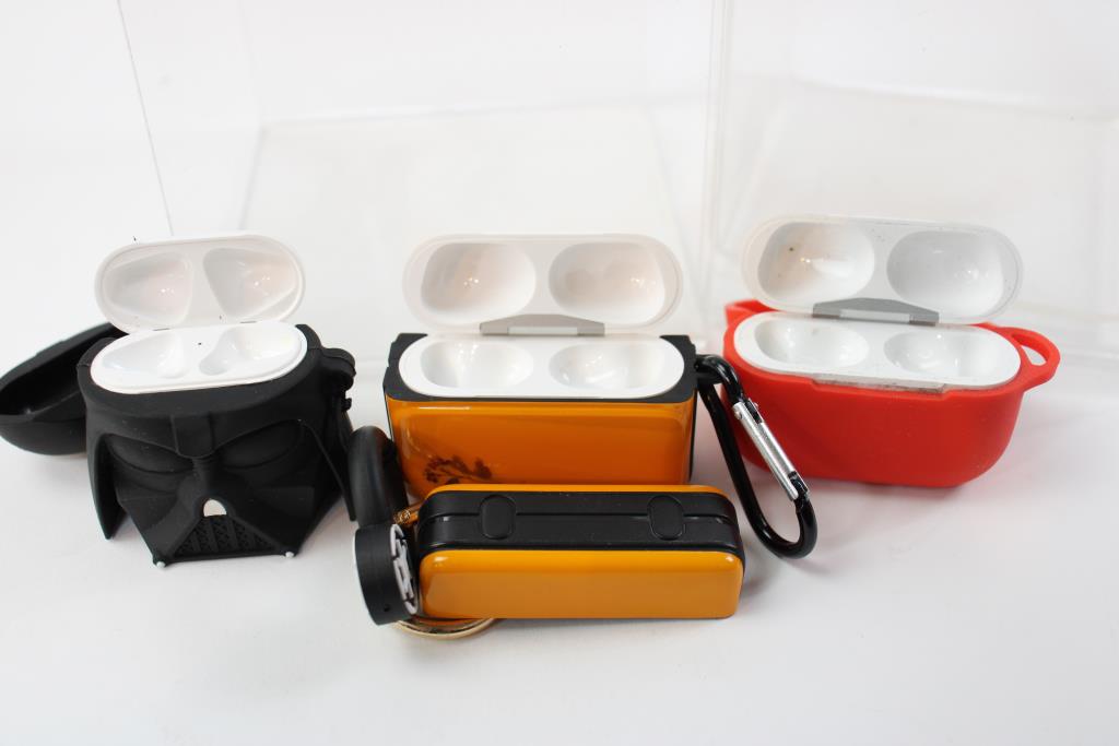 Airpods With And Without Cases, 3+ Pieces | Property Room