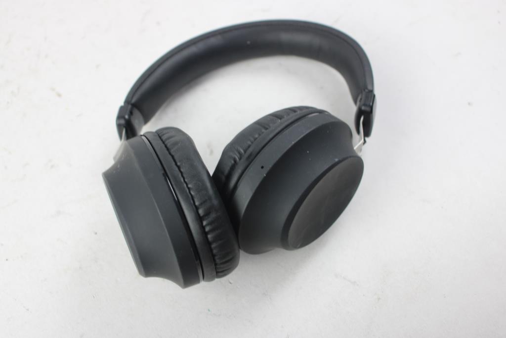 Aiwa Headphones | Property Room