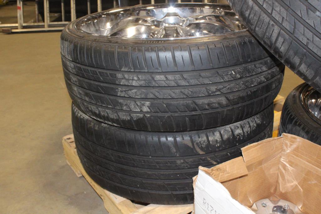 Akuza 22" Rims/Wheels, 4 Pieces | Property Room