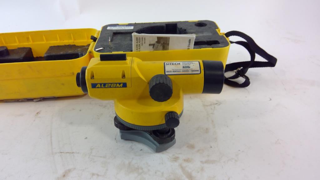 AL28M Auto Level | Property Room