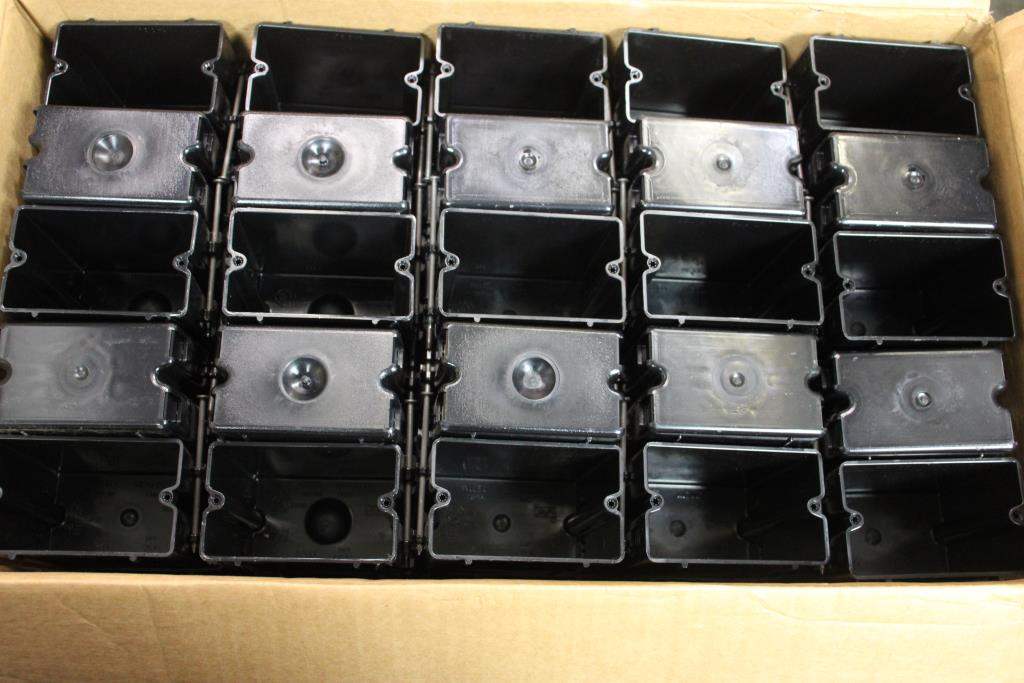 Allied Moulded P-241 FlexBox, 100 Pieces | Property Room