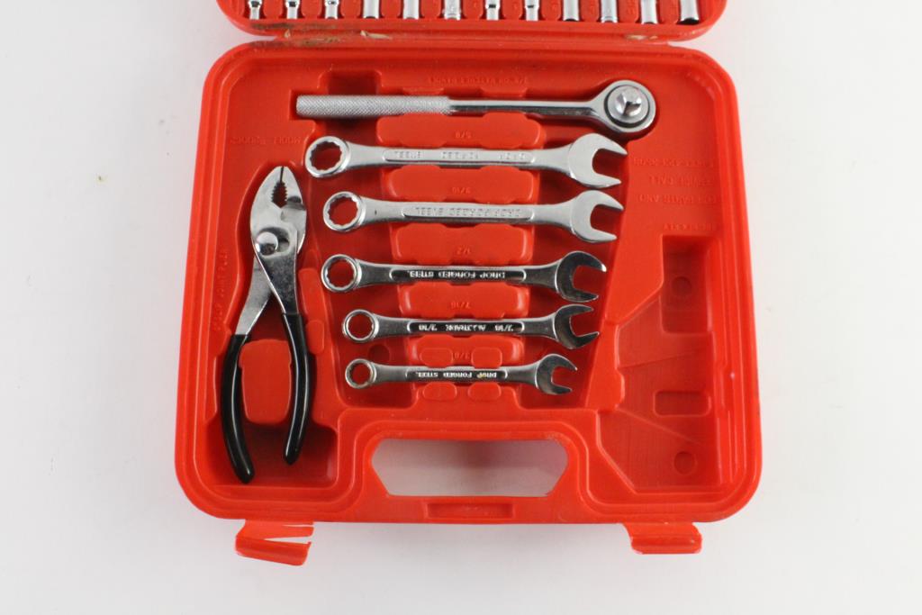 Alltrade 30+ Piece Tool Set | Property Room