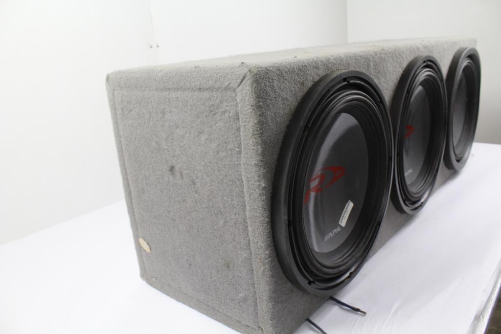 Alpine Type R Speakers In Speakerbox | Property Room