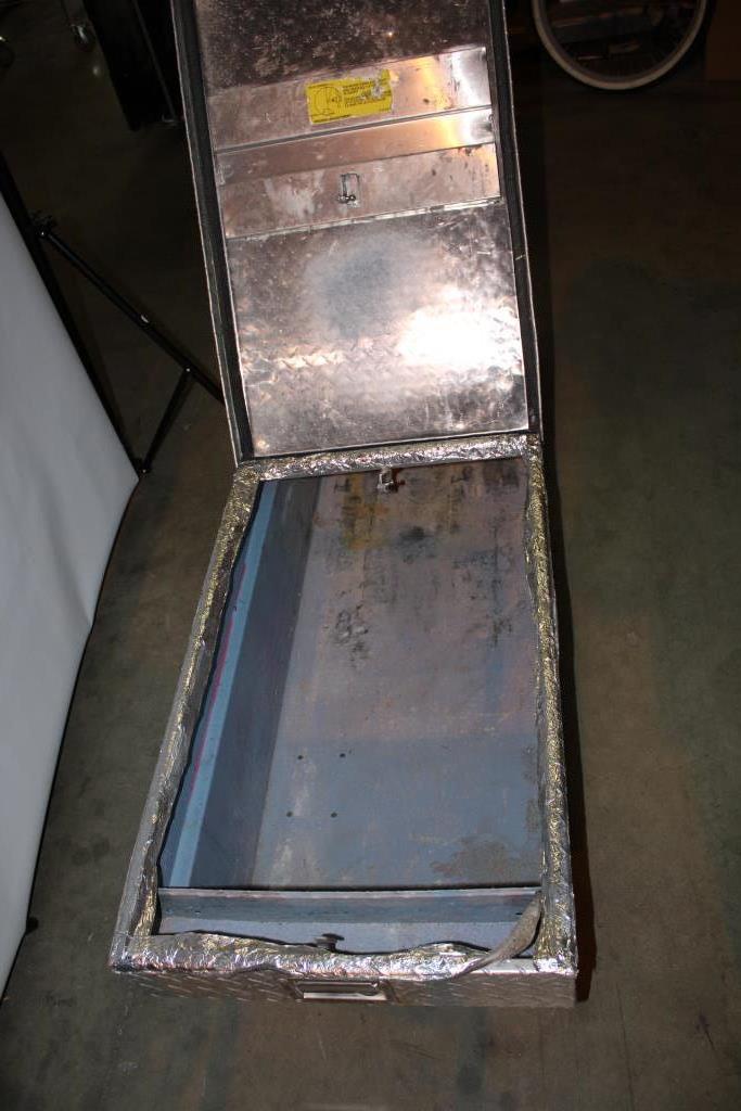 Aluminum Gull Wing Truck Bed Tool Box | Property Room