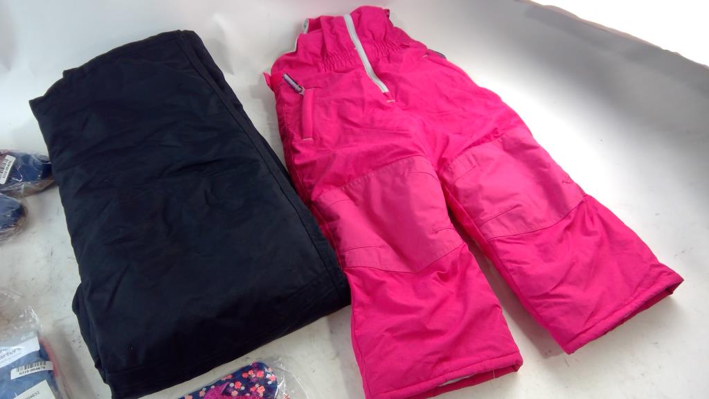 Amazon Essentials Snow Pants And More 5= | Property Room
