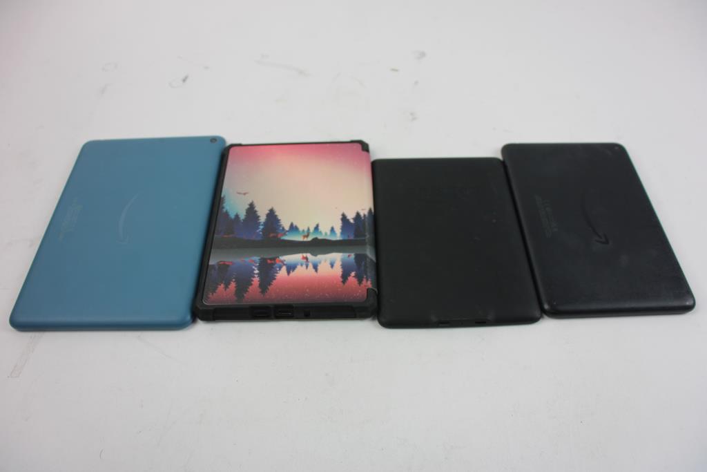 Amazon, Samsung, And More Tablet Lot, 11 Pieces | Property Room