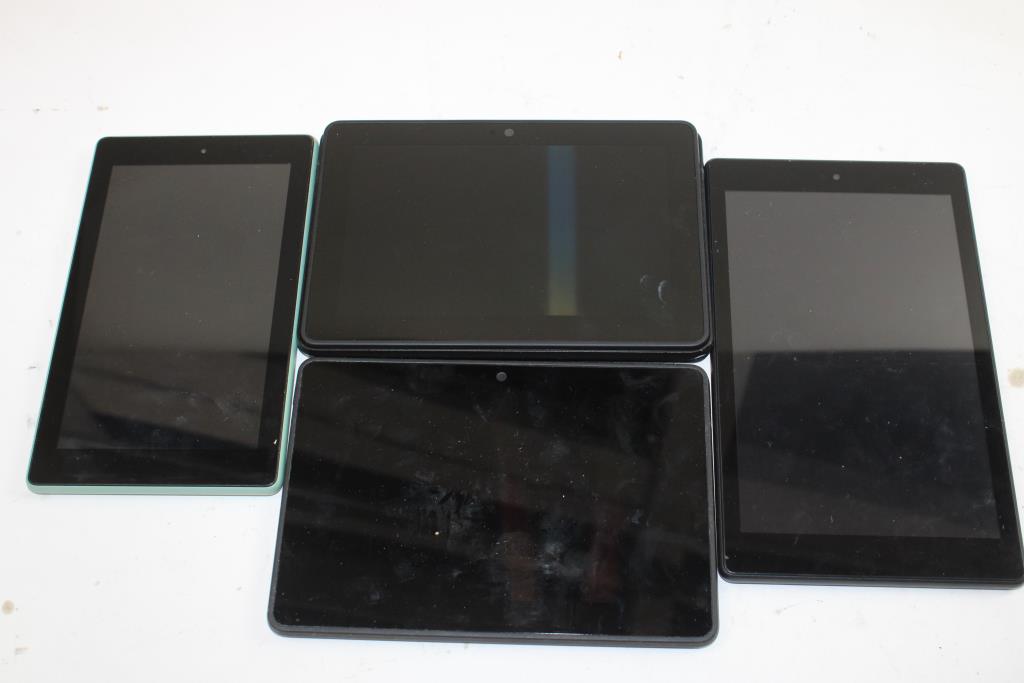 Amazon Tablet Lot 4 Items Total | Property Room