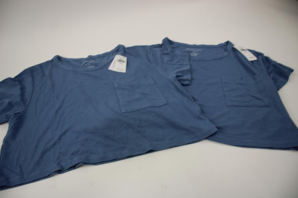 American Eagle And Offline By Aerie Clothing Lot, 3 Pieces | Property Room