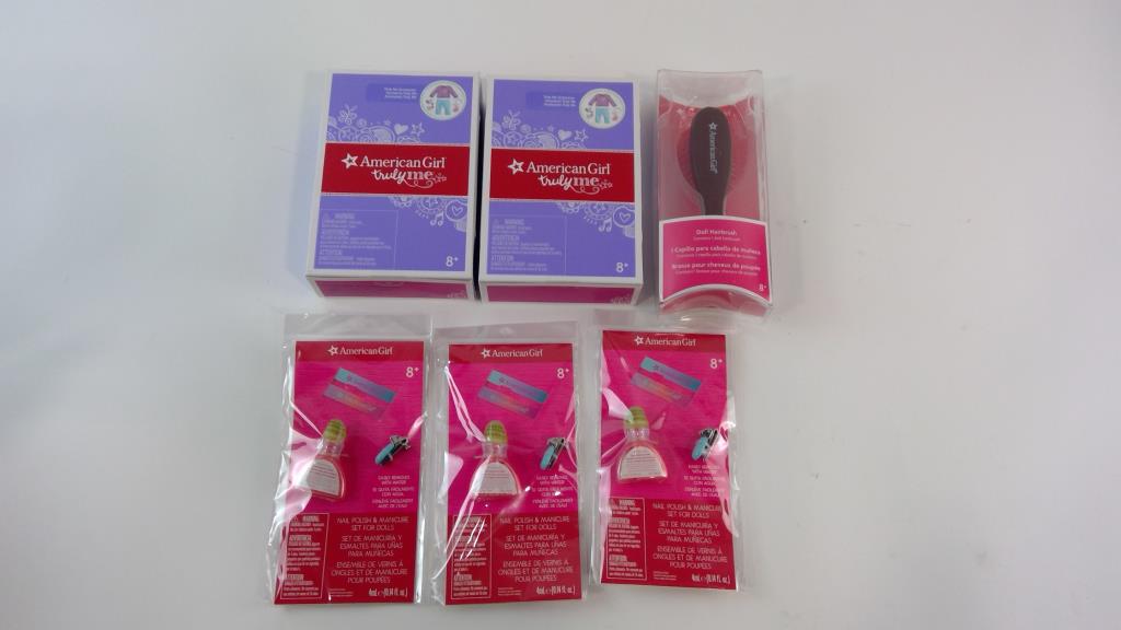 American Girl Truly Me Outfits And Accessories, 6 Pieces | Property Room