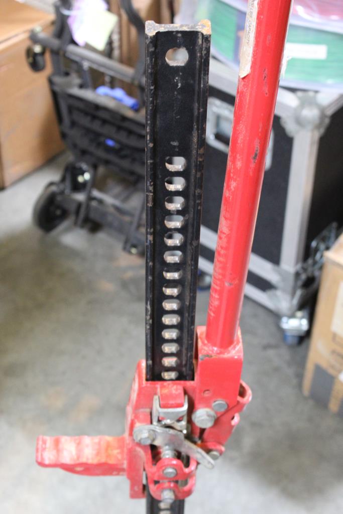 American Power Pull 14100 Power Jack | Property Room