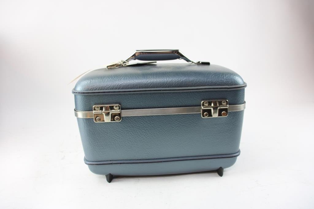 American Tourister Vintage Blue Train Case | Property Room