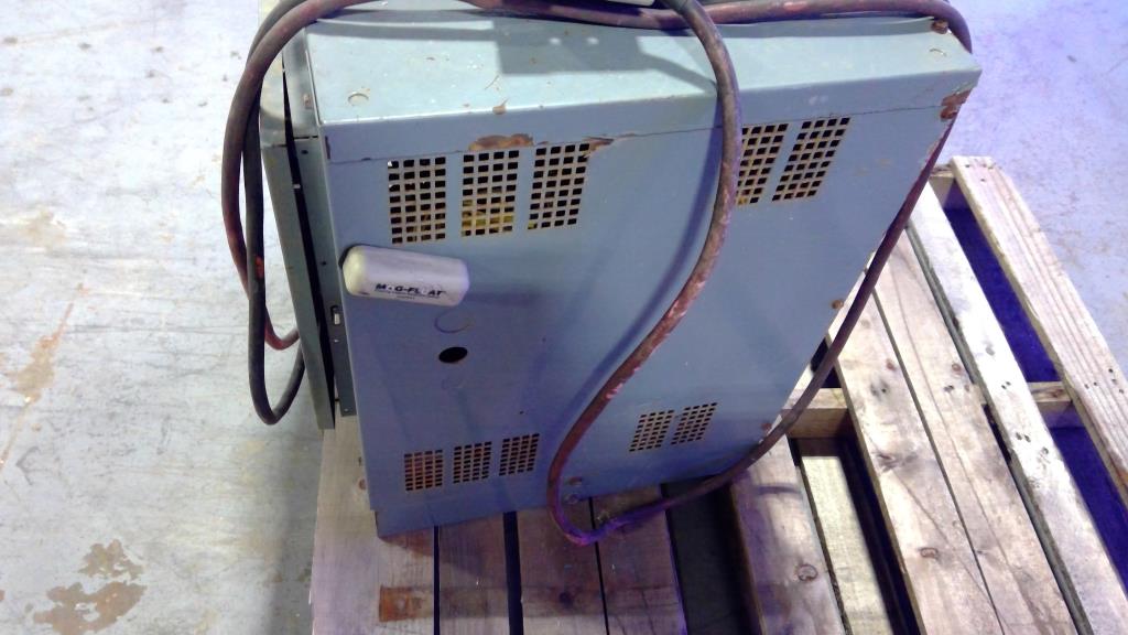 Ametek Prestolite ST-100 Forklift Charger | Property Room