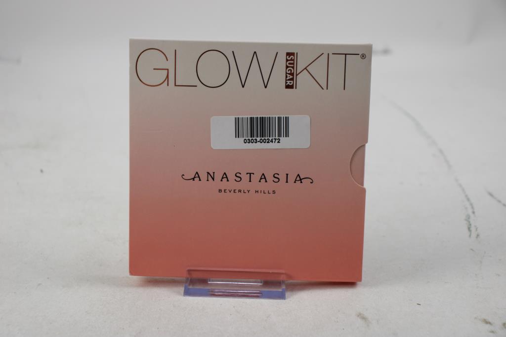 Anastasia, Glow Kit, Sugar | Property Room