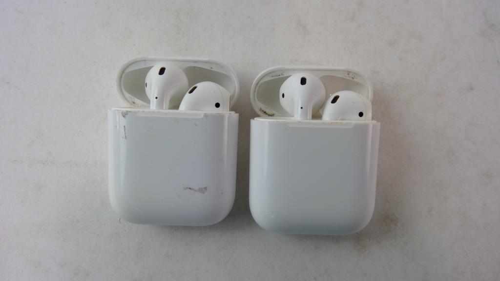 Apple Airpod, 2 Pieces | Property Room