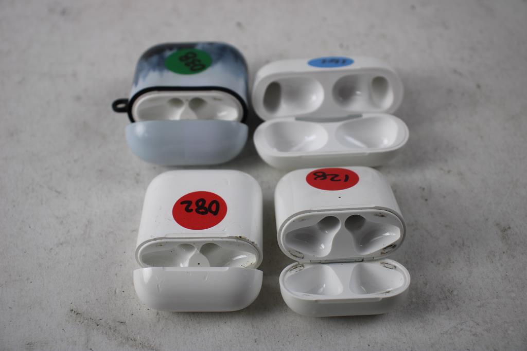 Apple Airpod Charging Case Lot, 4 Pieces | Property Room