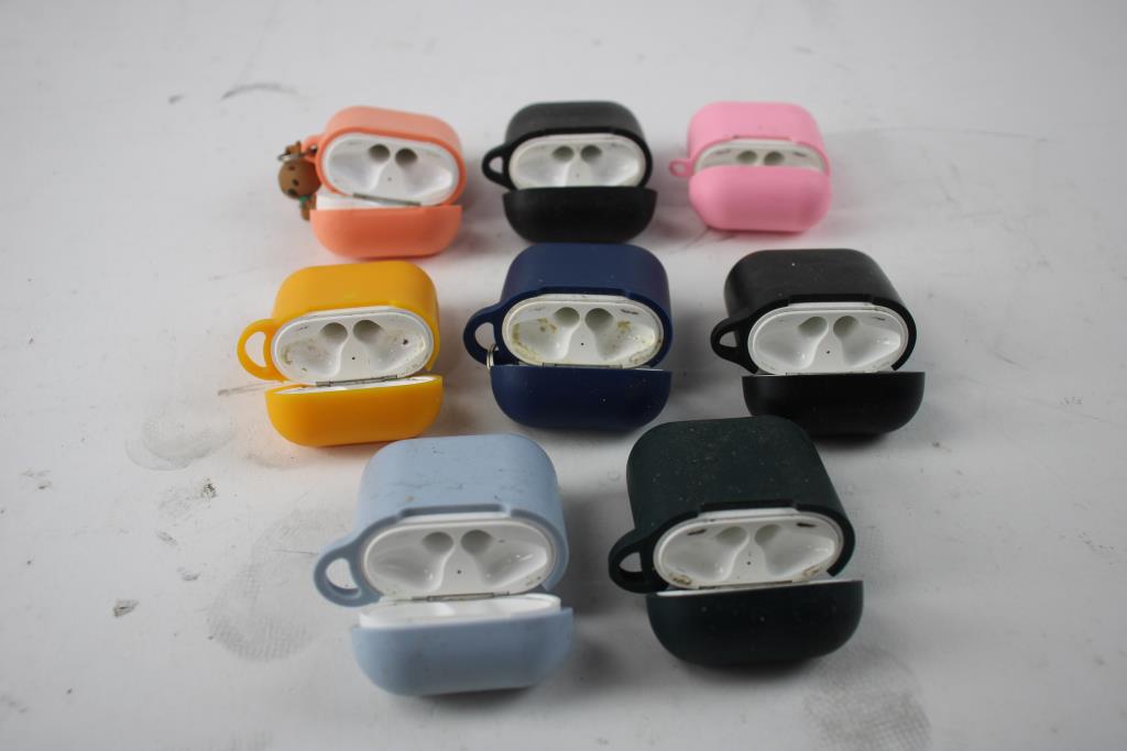Apple Airpod Charging Cases, 8+ Pieces | Property Room