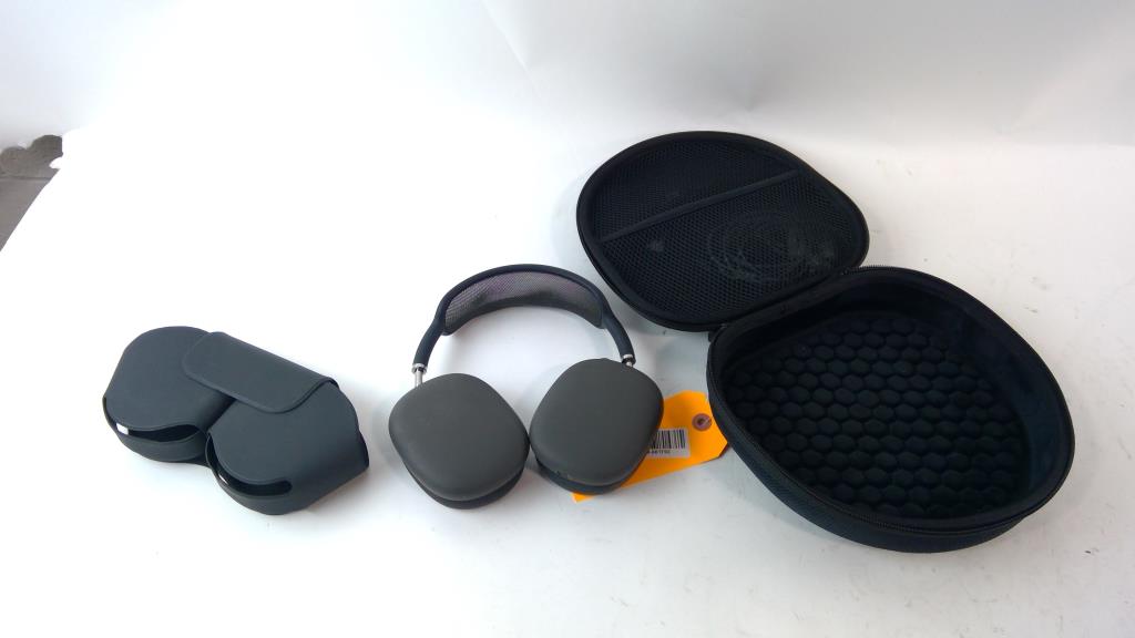 Apple Airpod Max | Property Room